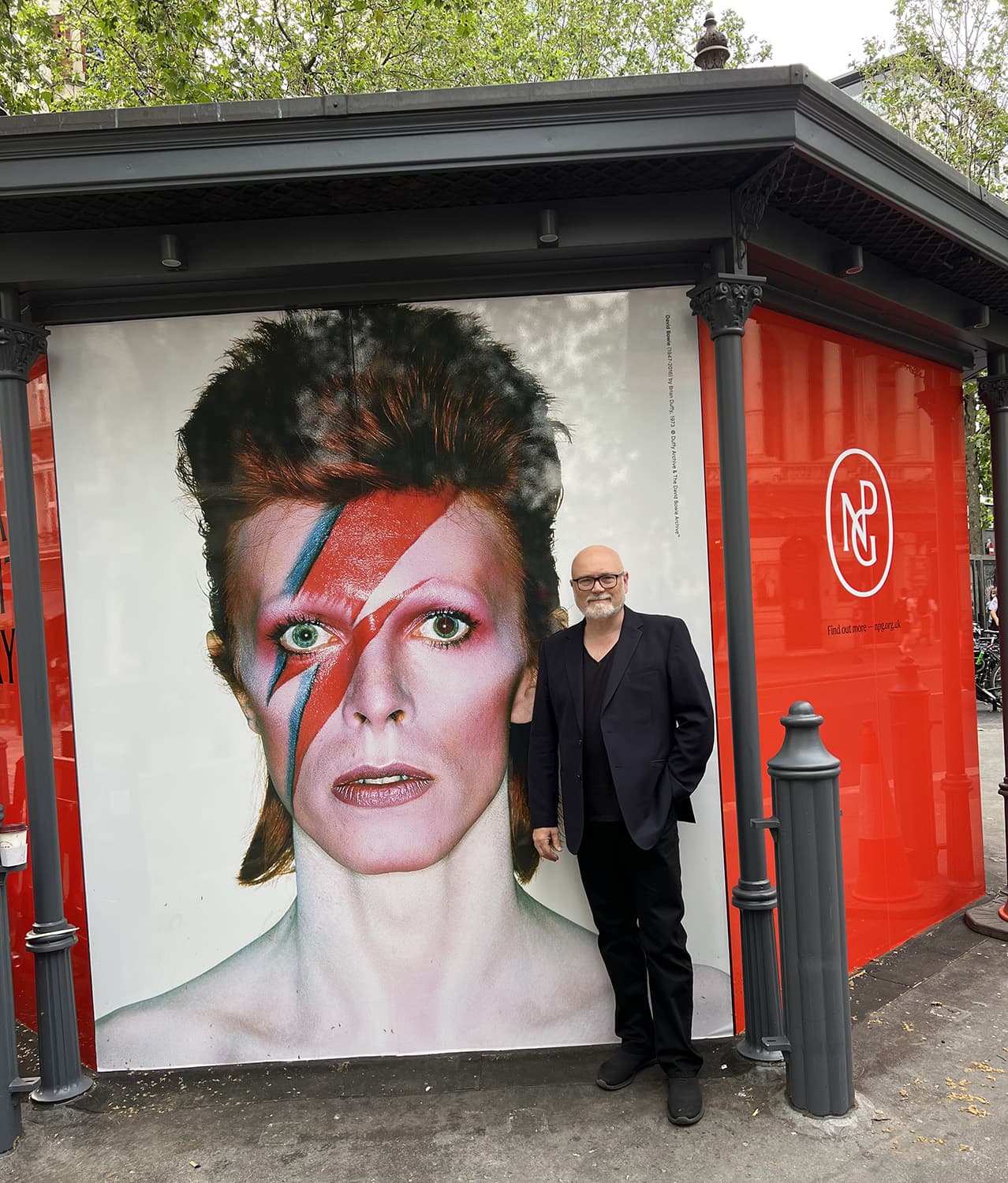 JUNE 2023 - THE NATIONAL PORTRAIT GALLERY RE OPENS - The Duffy Archive